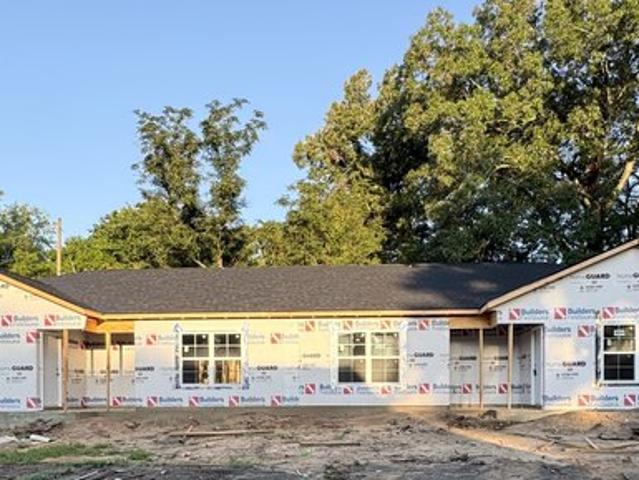 212B Tabor Dr, Warner Robins, GA 31093