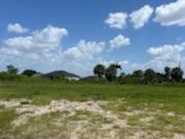 2134 NW 23rd Ave, Cape Coral, FL 33993 | MLS #R11110