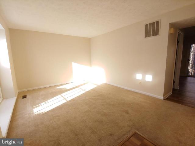 2134 Commissary Circle