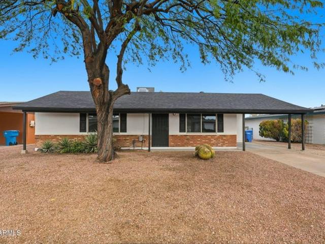 2134 E Beck Ln, Phoenix, AZ 85022