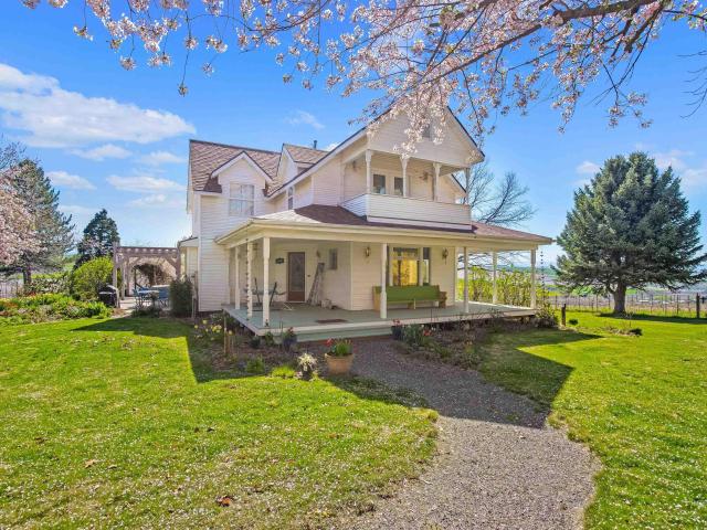 2134 Hemlock Ave