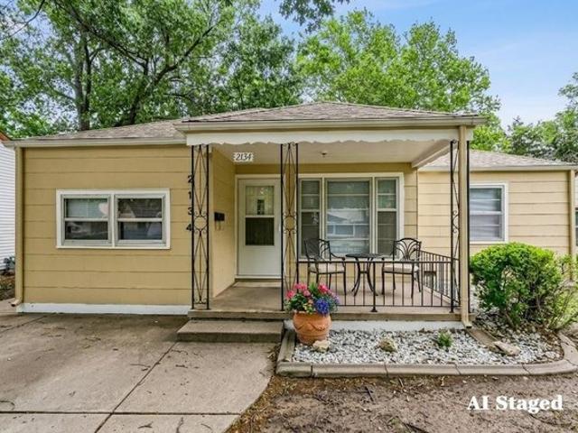 2134 S Poplar St, Wichita, KS 67211