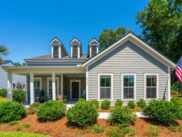 2134 Saint Johns Woods Pkwy, Johns Island, SC 29455