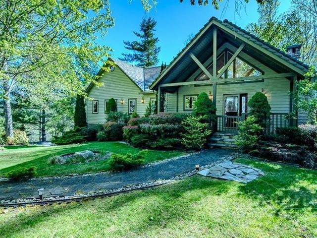 2134 Valle Cay Dr, Vilas, NC 28692