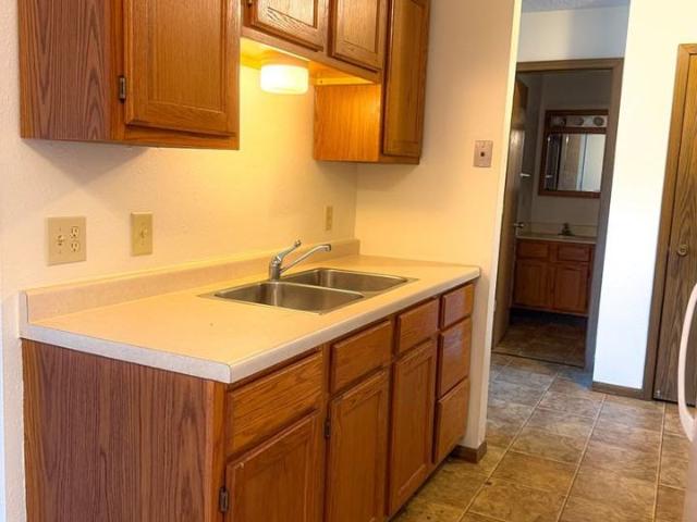 2134 8th Ave NW 2 Bedroom Apartment for Rent at 2134 8th Ave Nw, East Grand Forks, MN 56721