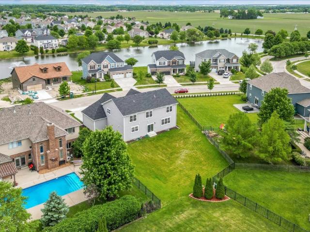 21350 Somerset Street