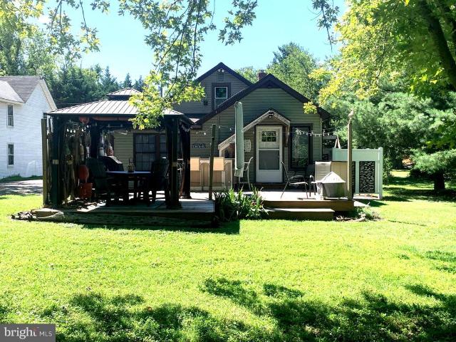 21352 Allens Lane