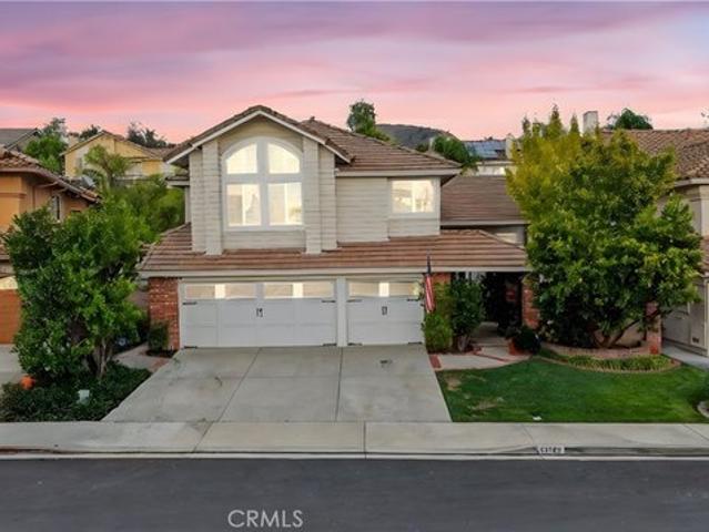 21352 Silvertree Ln, Rancho Santa Margarita, CA 92679