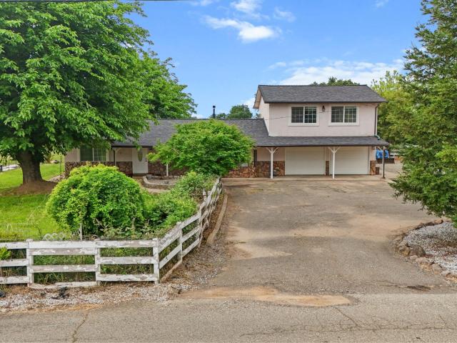 21357 Trefoil Lane