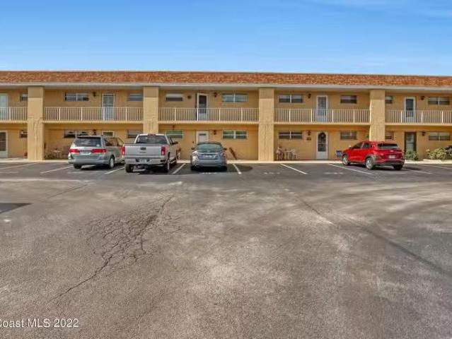 2135 N Courtenay #203, Merritt Island, FL 32953 MLS 1008311