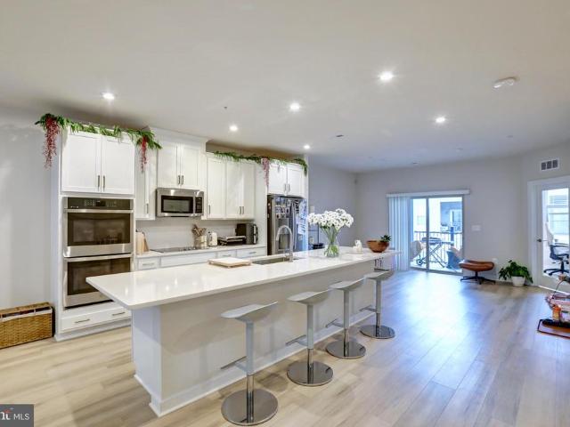 2135 Glacier Road # 90