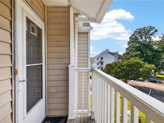2135 Retreat CT