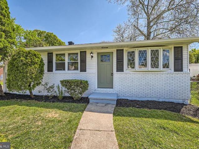 2135 St Lukes Ln, Baltimore, MD 21207