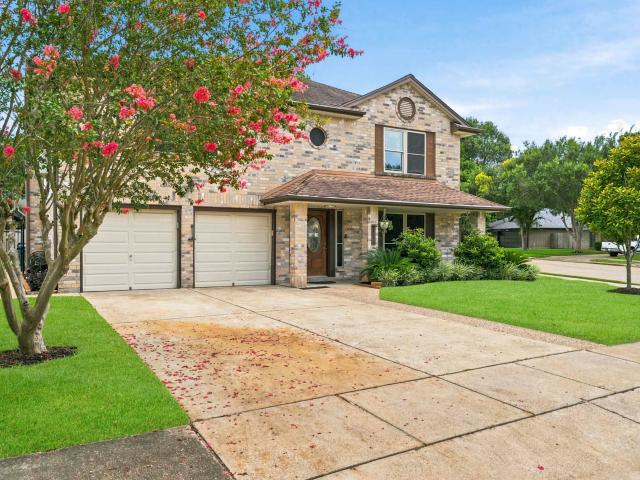 2135 Victoria Garden Drive