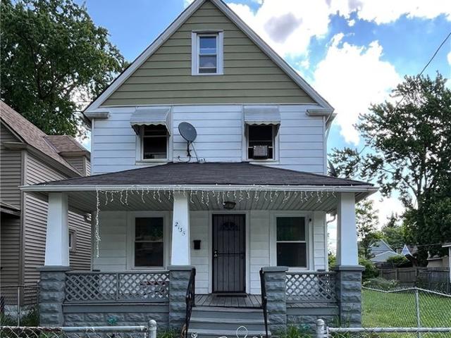 2135 W 96th St, Cleveland, OH 44102