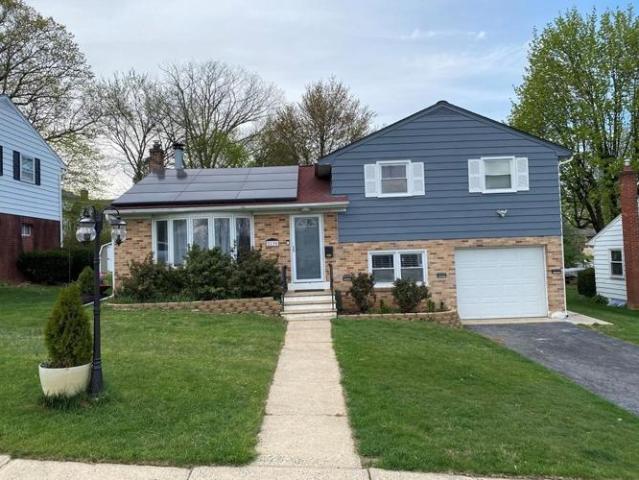 2135 W Fairview St, Allentown City, PA 18104
