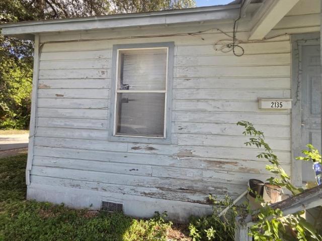 2135 W Wildwood Drive