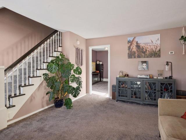2135 Wingfield Avenue