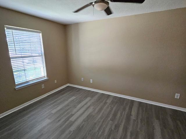 21362 Slate Crossing Lane