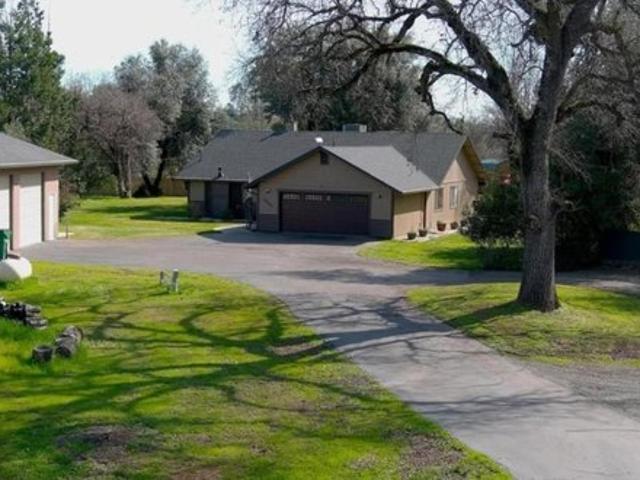 21365 Dersch Rd, Anderson, CA 96007