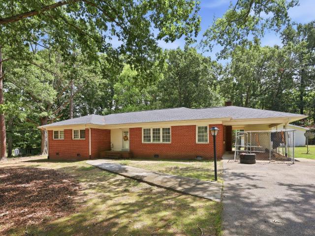 2136 Mountain Creek Road