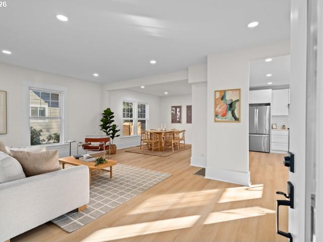 2136 N Webster St, Portland, OR 97217 | MLS #149235 | Compass