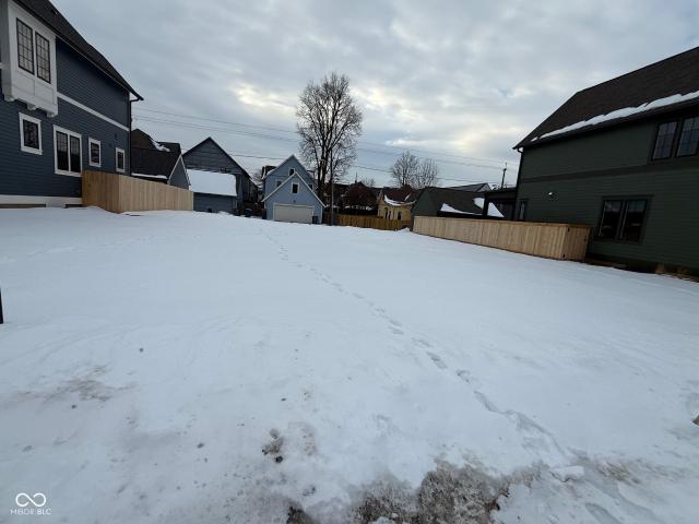 2136 N Talbott St, Indianapolis, IN 46202 | MLS #22082 | Compass
