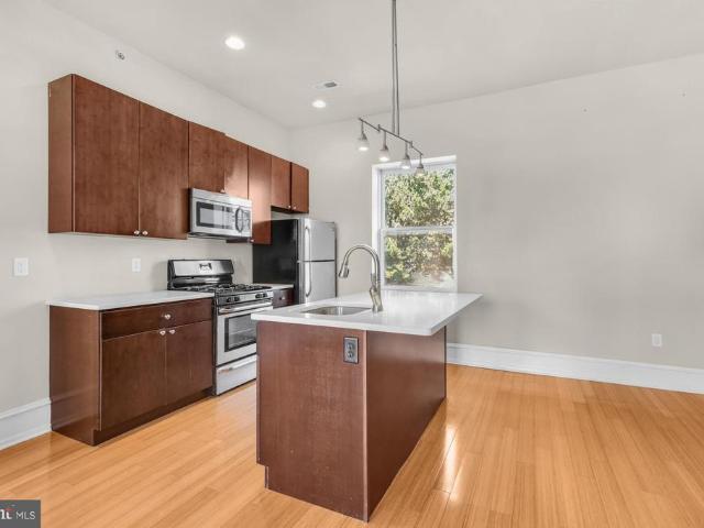 2136 E Dauphin Street # 301
