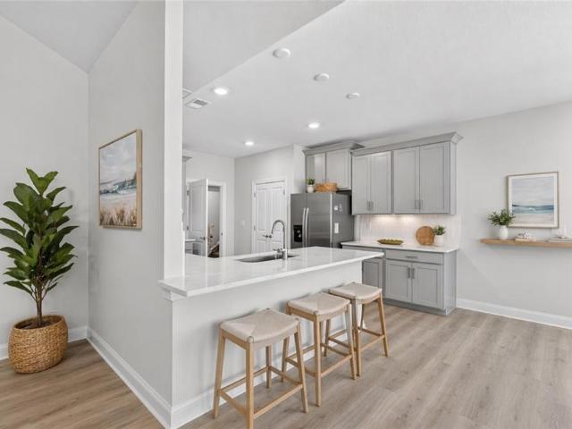 2136 Edwin DR