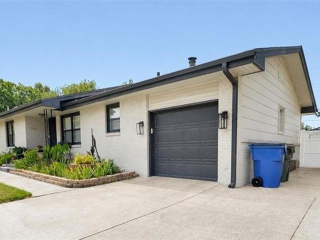 2136 Erin Pl, Oklahoma City, OK 73120