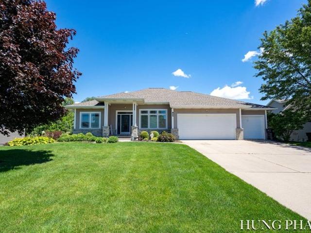 2136 Pleasant Pond Dr SW, Byron Center, MI 49315
