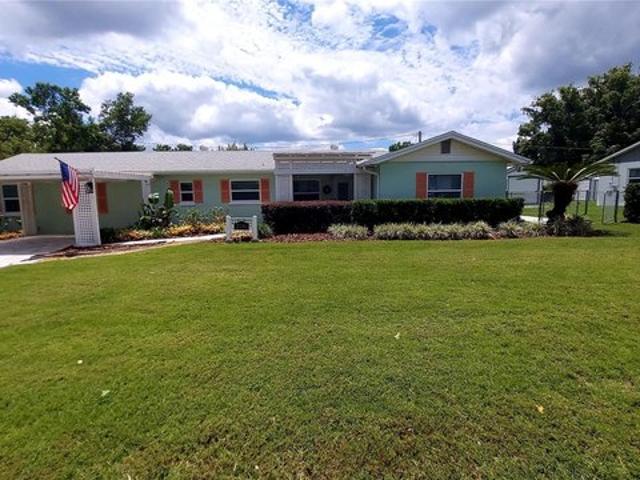2136 Sylvan Point Dr, Mount Dora, FL 32757