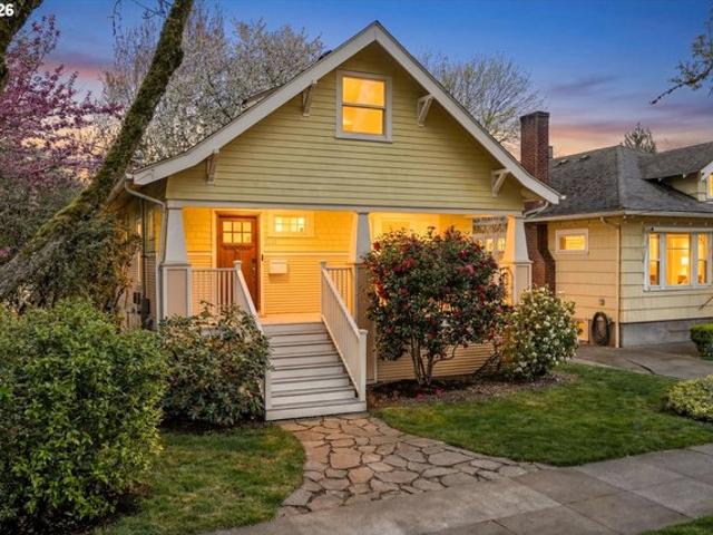 2136 SE 38th Ave, Portland, OR 97214