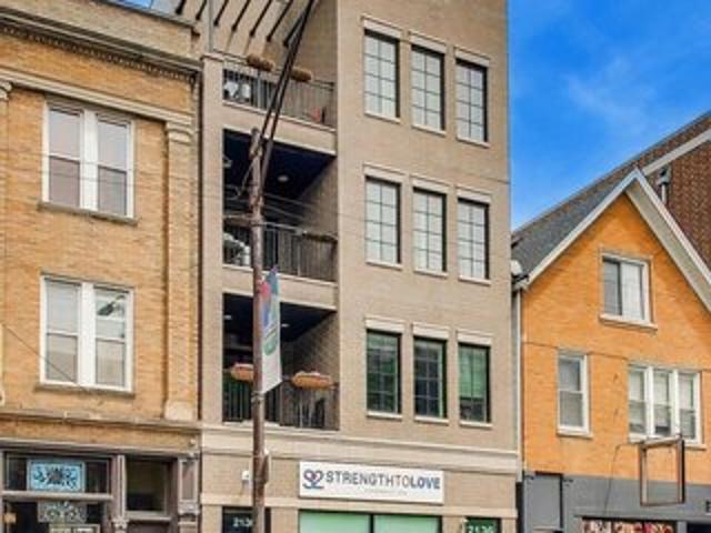 2136 W Belmont Ave Unit Ph, Chicago, IL 60618
