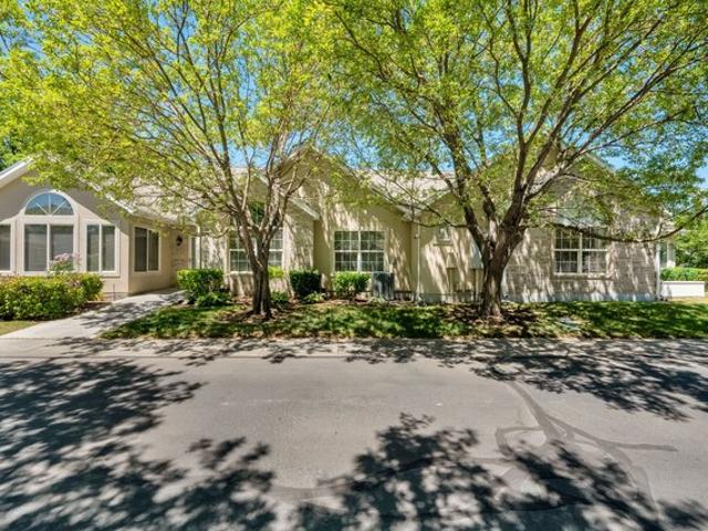 2136 W Jordan Villa Dr, West Jordan, UT 84088
