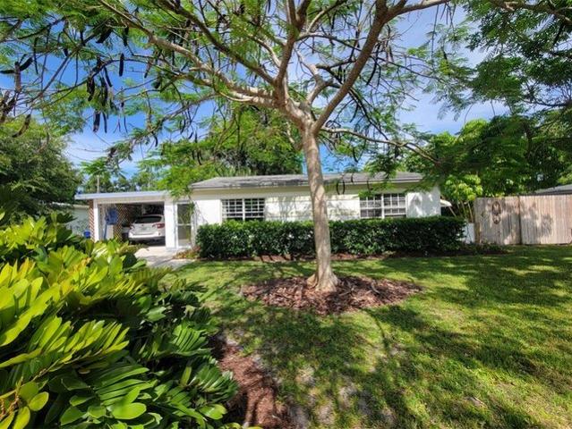 2136 33rd Ave, Vero Beach, FL 32960