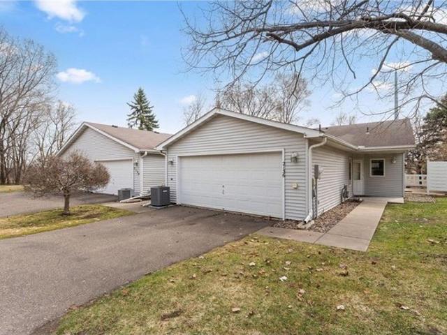 2136 49th Way E, Inver Grove Heights, MN 55077