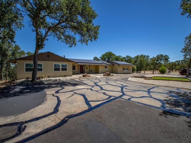21370 Wilcox Rd, Red Bluff, CA 96080