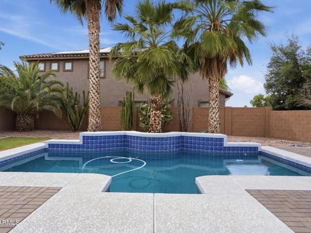 21372 N KLOCK Court