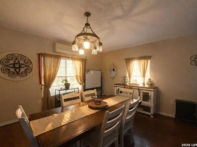 21379 N Hwy 277