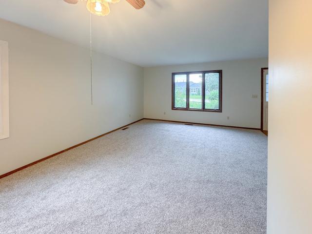 2137 Ivy Court