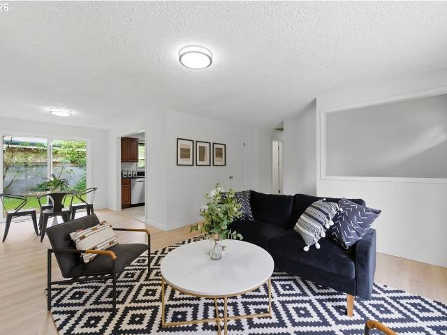 2137 SE 130TH AVE