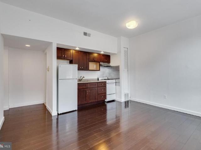 2137 Spruce Street # 4