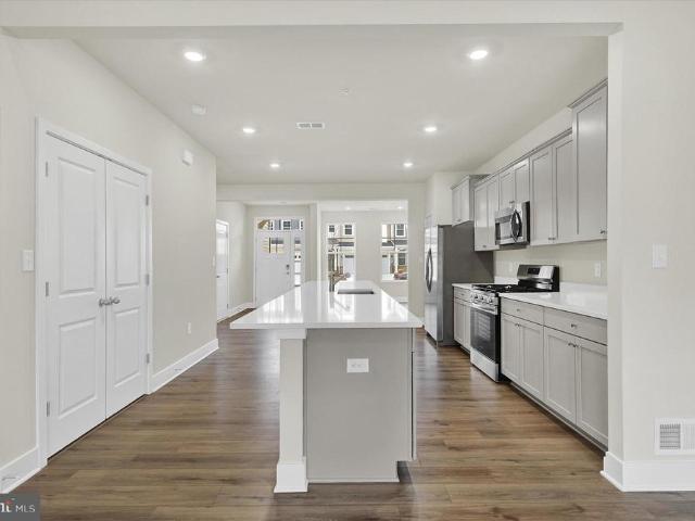 2137 Winterberry Lane