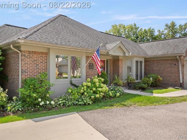 21388 Magnolia Court