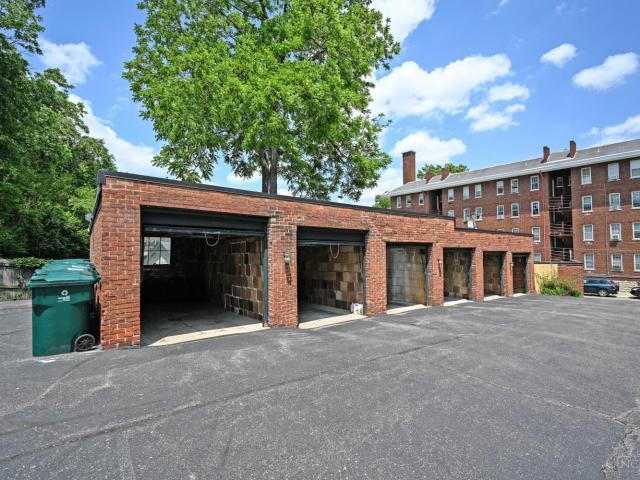 2138 Madison Road