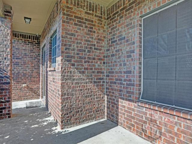 2138 Meadow View Drive