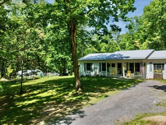2138 Boones Mountain Rd, Frankford, WV 24938