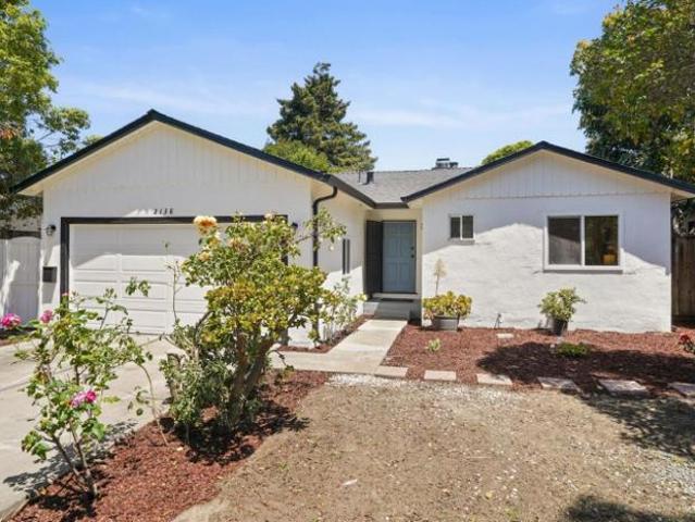 2138 Cooley Ave, East Palo Alto, CA 94303