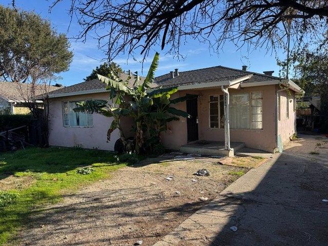 2138 Dumbarton Ave, East Palo Alto, CA 94303
